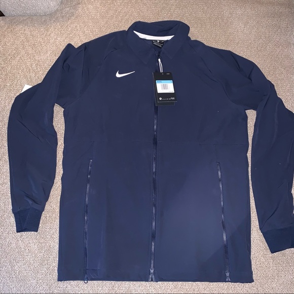 Nike | Jackets & Coats | Nike Womens Team Issued Full Zip Sideline ...
